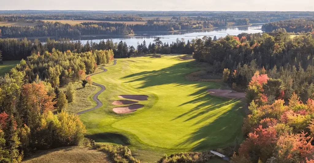 Seguin Valley Golf Club - Destination-Golf.com