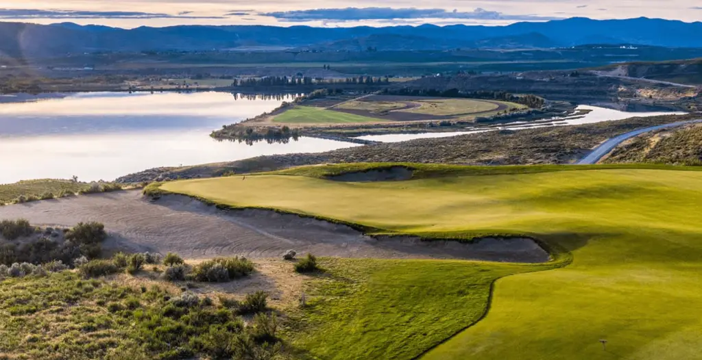 Top 10 Fall Golf Trips: Where to Tee Off for Scenic Beauty & Prime ...